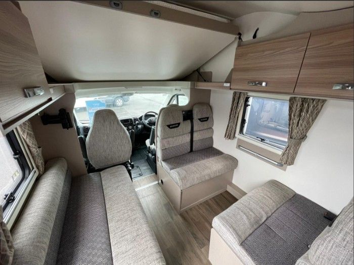 Swift Edge 486